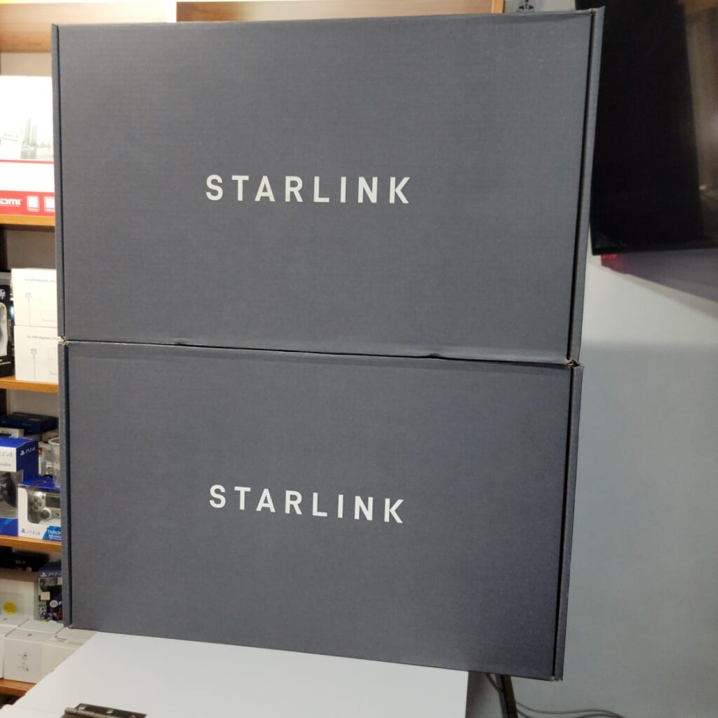 STARLINK Standard Kit, Gen 3 AX Tri-Band Wi-Fi System In the box ...
