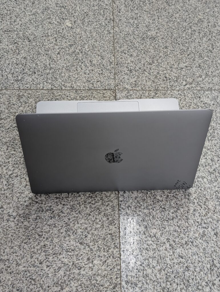 MacBook Pro 13" (A2251) i7, 16GB RAM, 512GB SSD | Ex-UK Price in Kenya ...